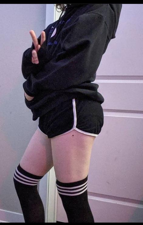 late night post | Scrolller