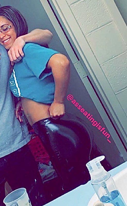 latex addict | Scrolller