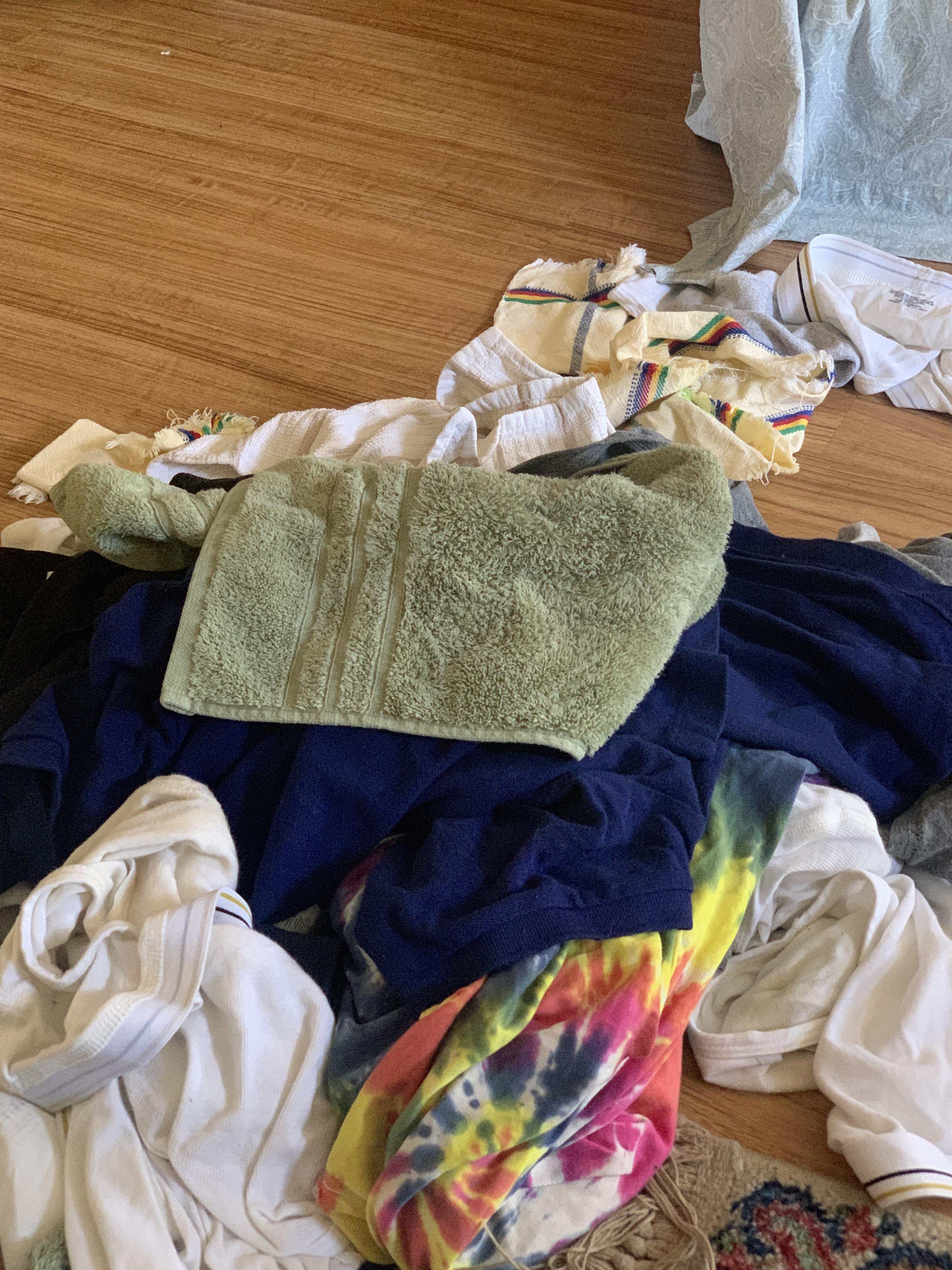 Laundry Day! | Scrolller