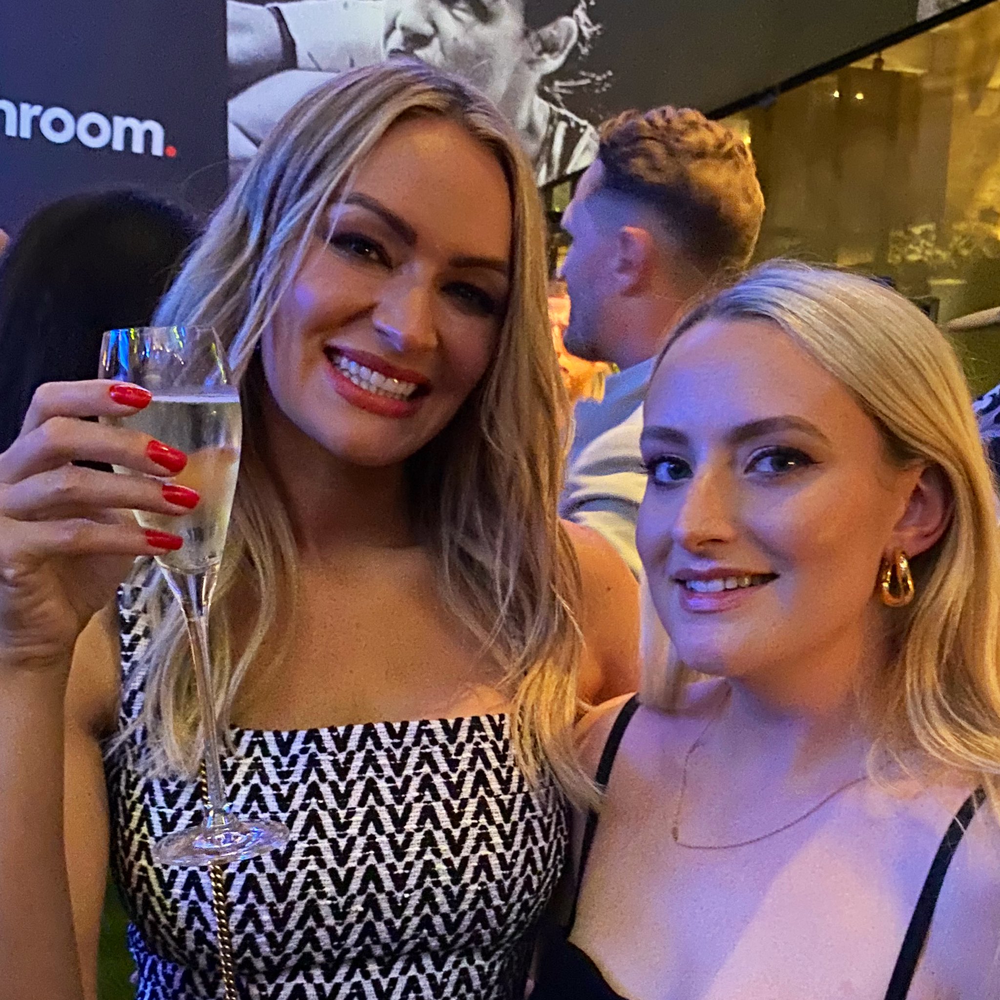 Laura is next level gorgeous | Scrolller