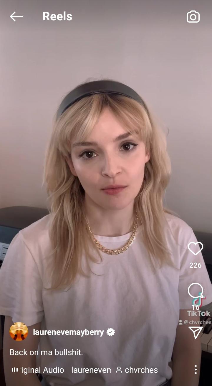 Lauren Mayberry | Scrolller