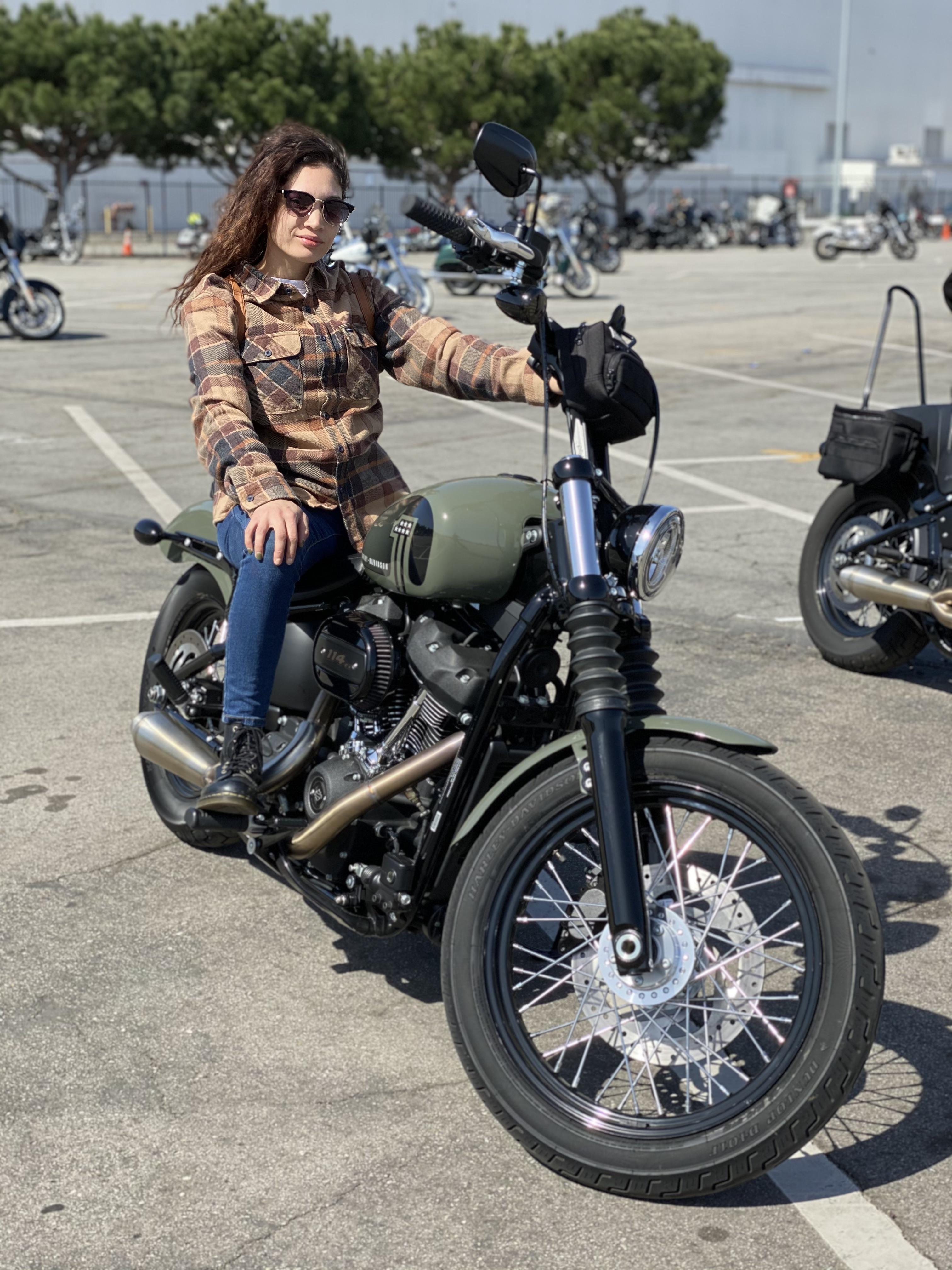 Lbc swaptmeet with the chick | Scrolller