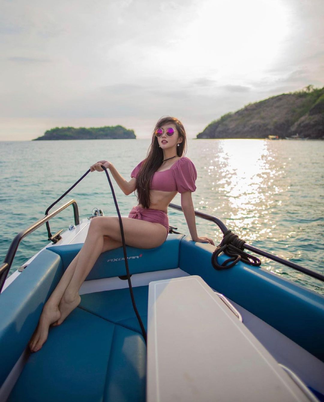 Lean Mean Filipina Sailing Babe | Scrolller