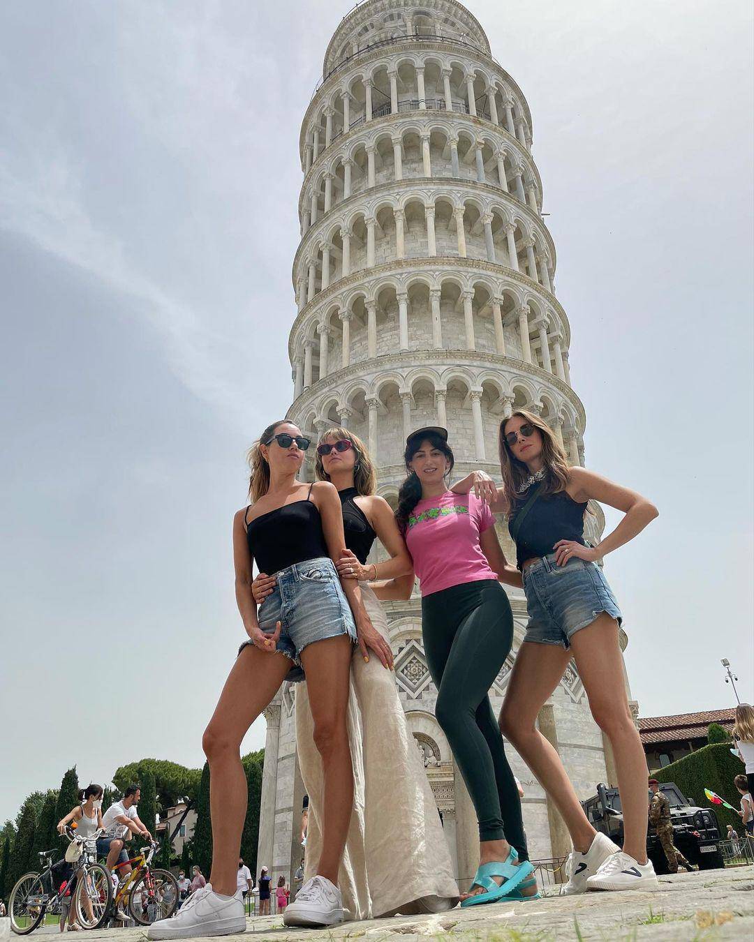 Leaning Tower of Pisa | Scrolller