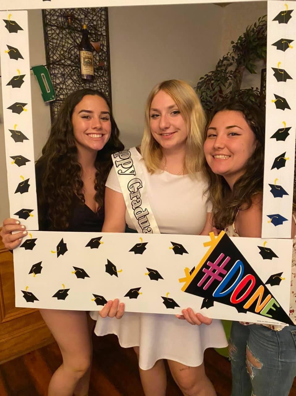 Left,Middle,Right [3] | Scrolller