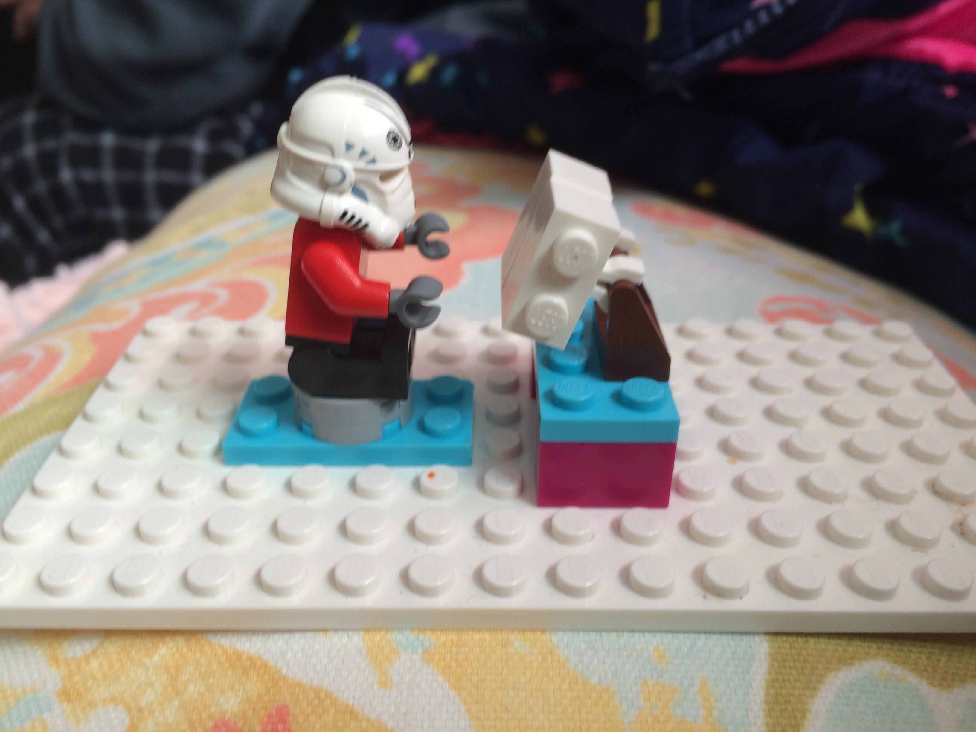 LEGO computer | Scrolller