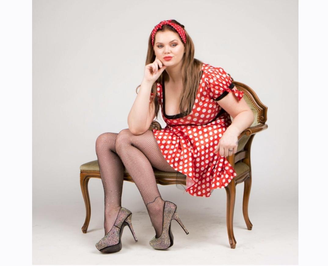 Legs that lead to heaven 💋 | Scrolller