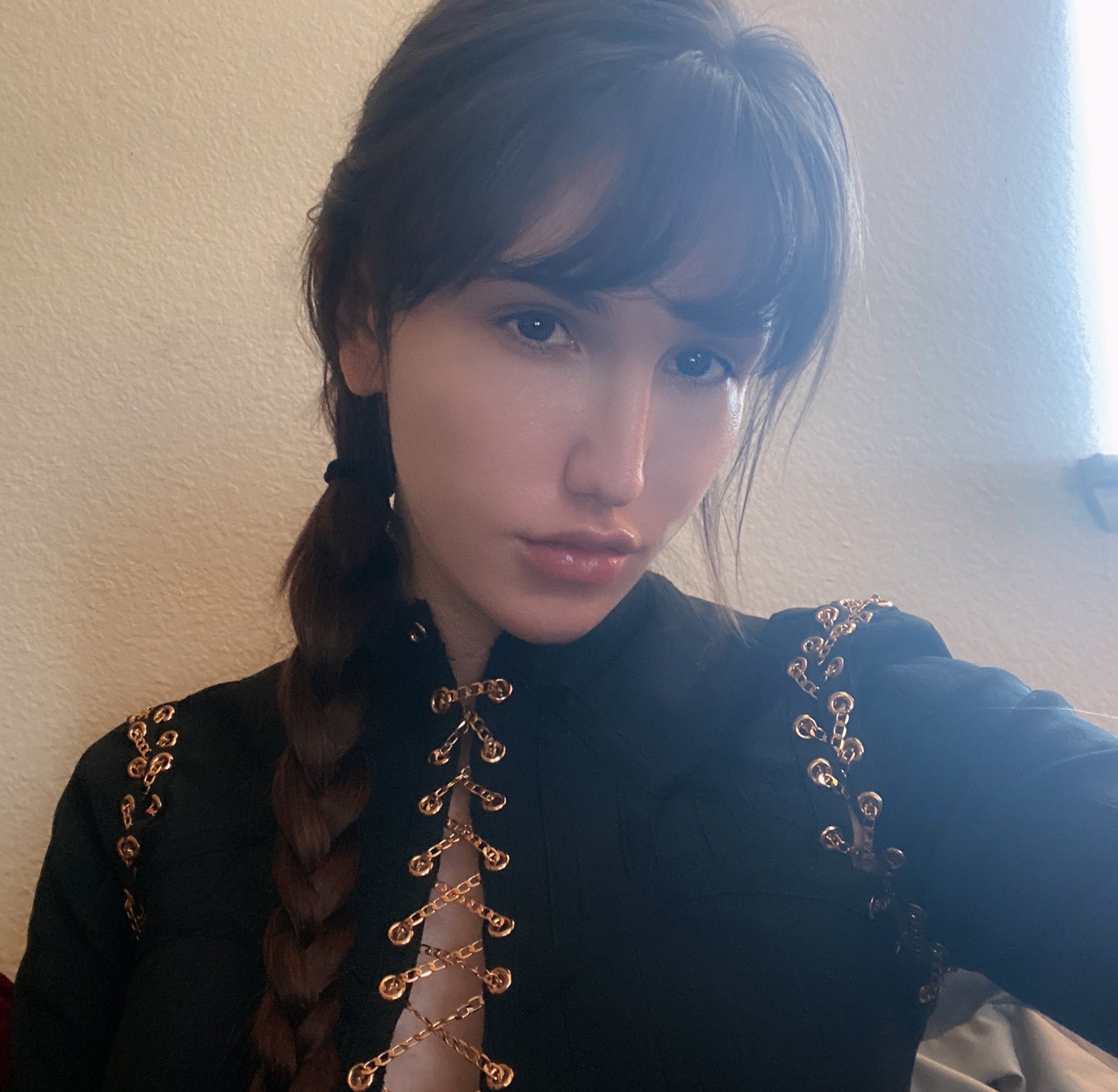 Lena Moon | Scrolller