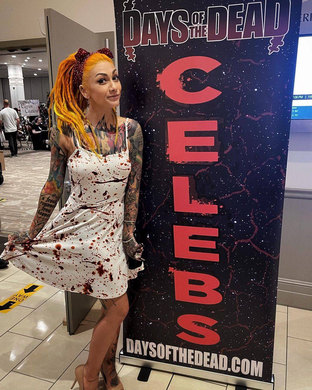 Lena Scissorhands | Scrolller