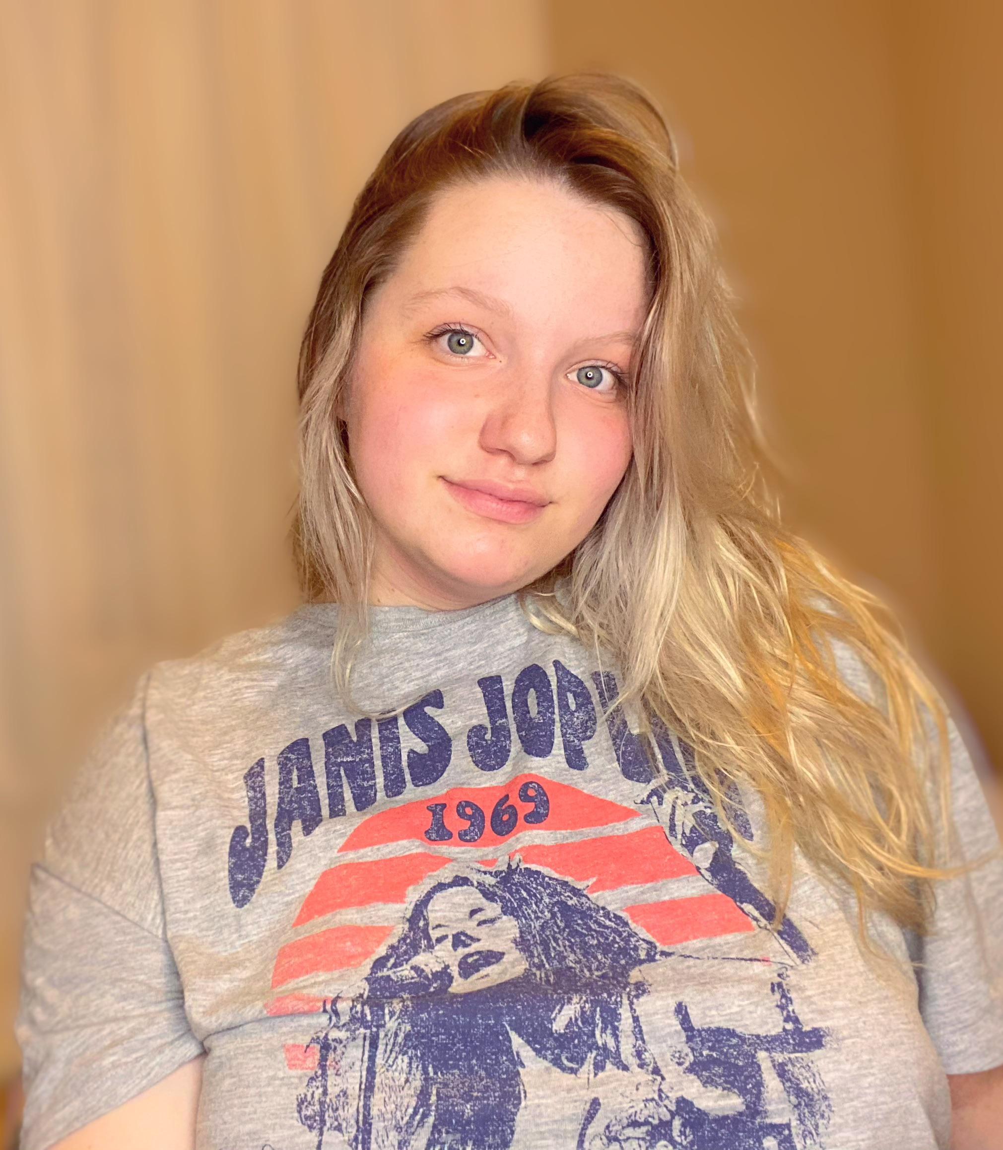 Let’s bang like it’s 1965 😈🌸 | Scrolller