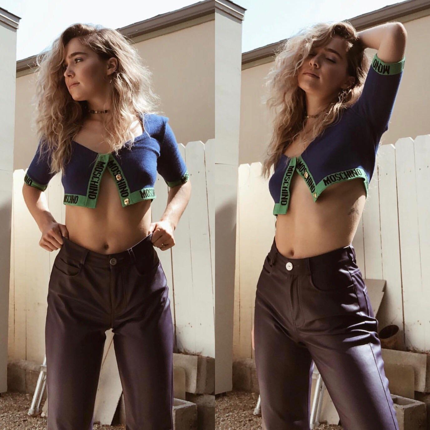 Let’s jerk to Haley Lu Richardson | Scrolller