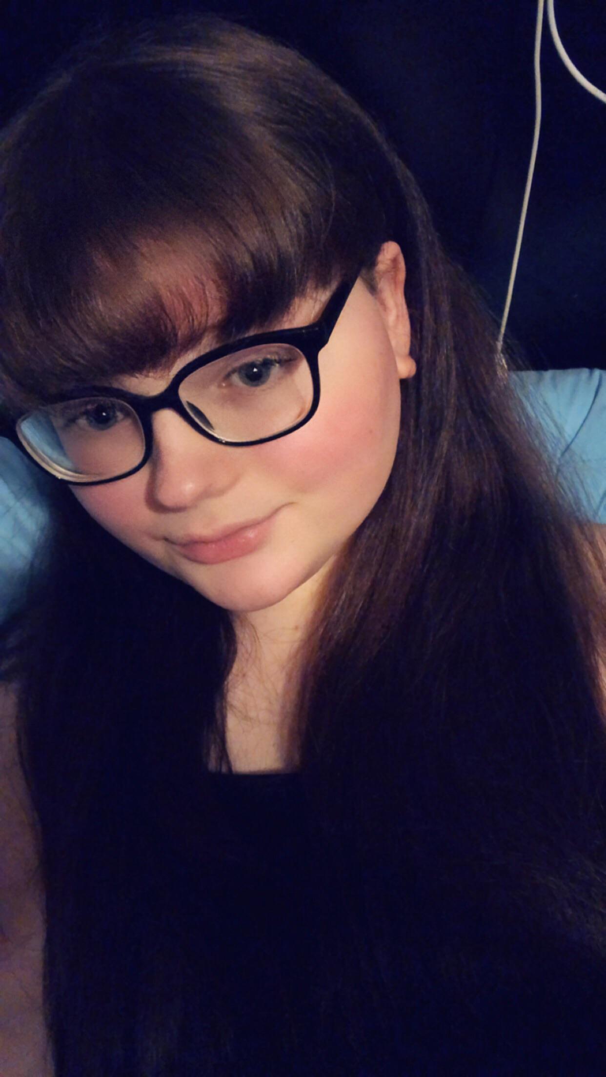 🥰 let’s make out | Scrolller