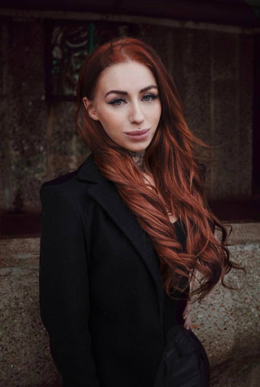 Let’s run away together ️ | Scrolller