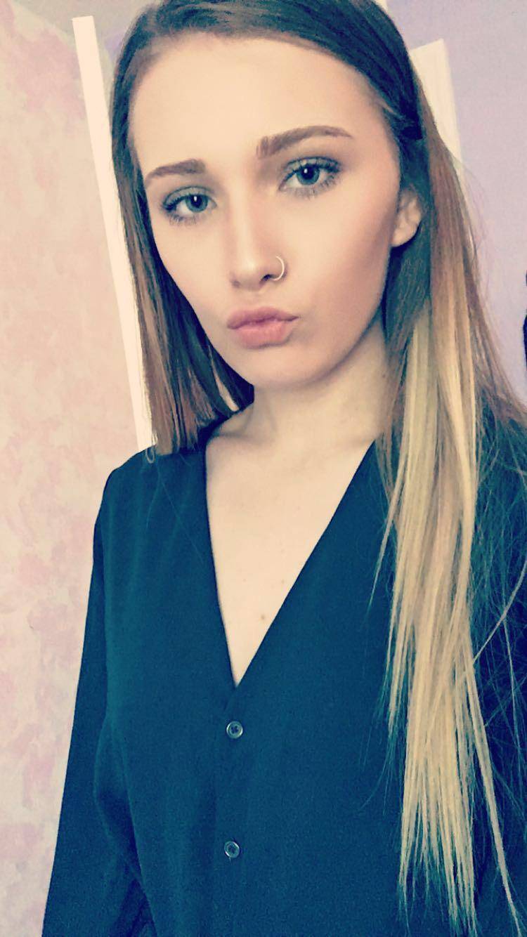 let’s spin some wheels bitches 🤭 | Scrolller