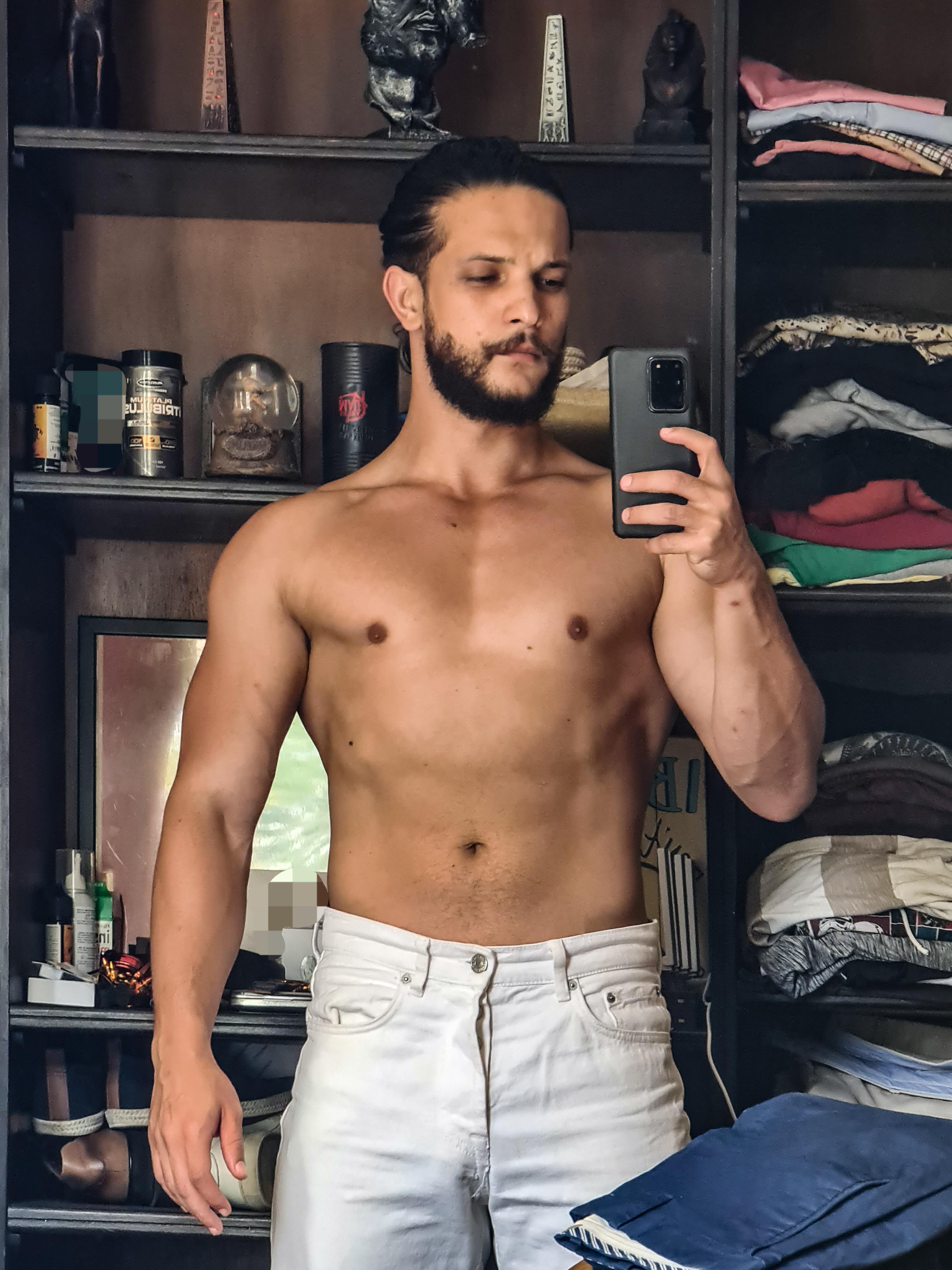 Let the summer tanning season begin | Scrolller