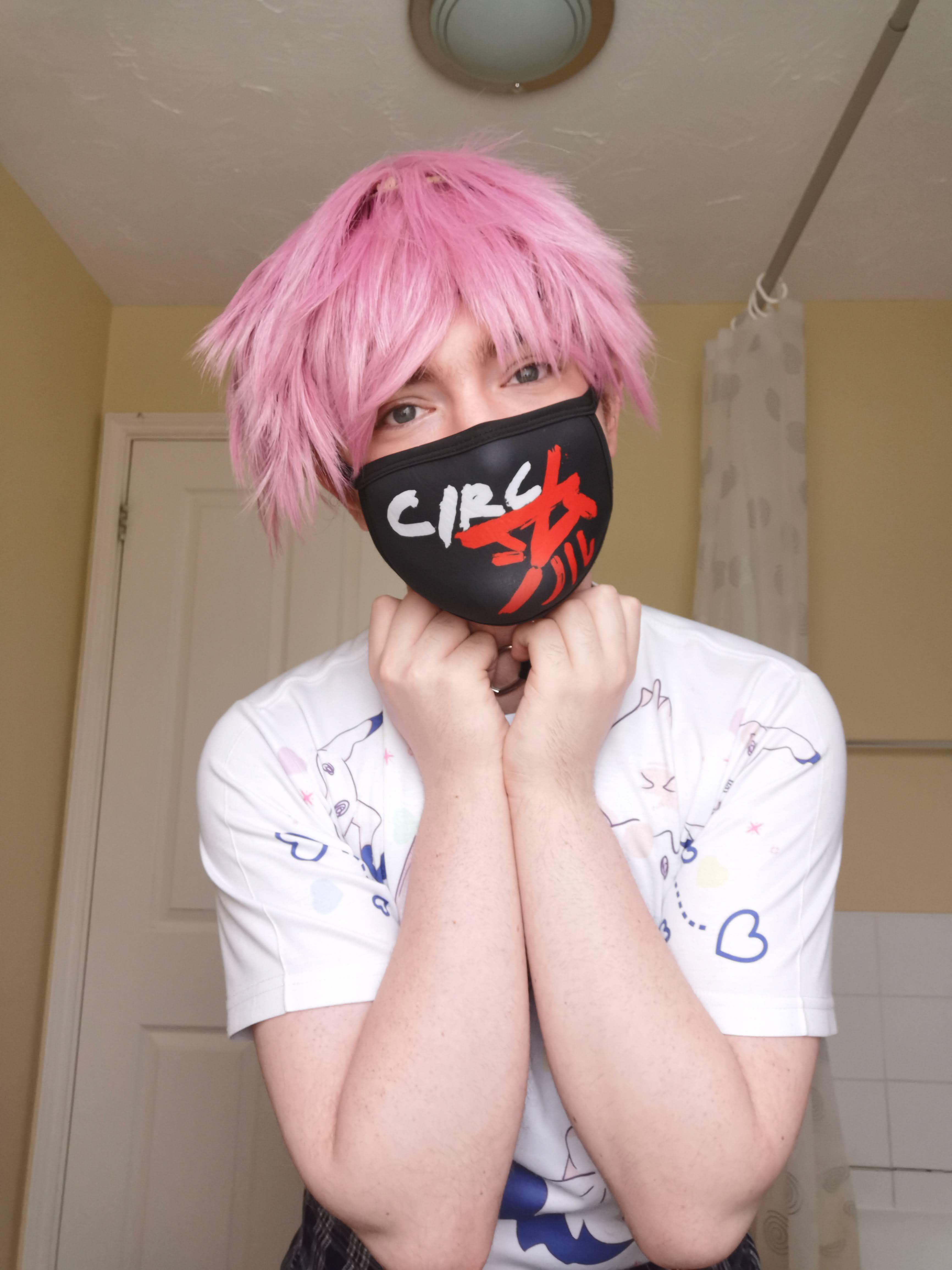 Let's huggle and play some games | Scrolller