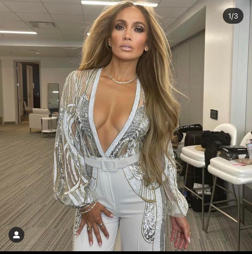 Lets jerk each other and have fun for jennifer lopez | Scrolller