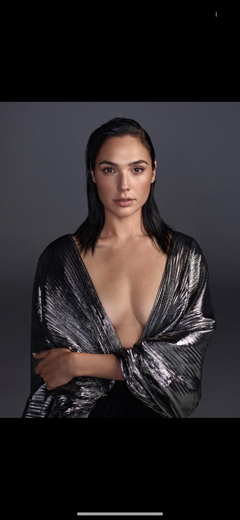Lets jerk each other off to gal gadot | Scrolller