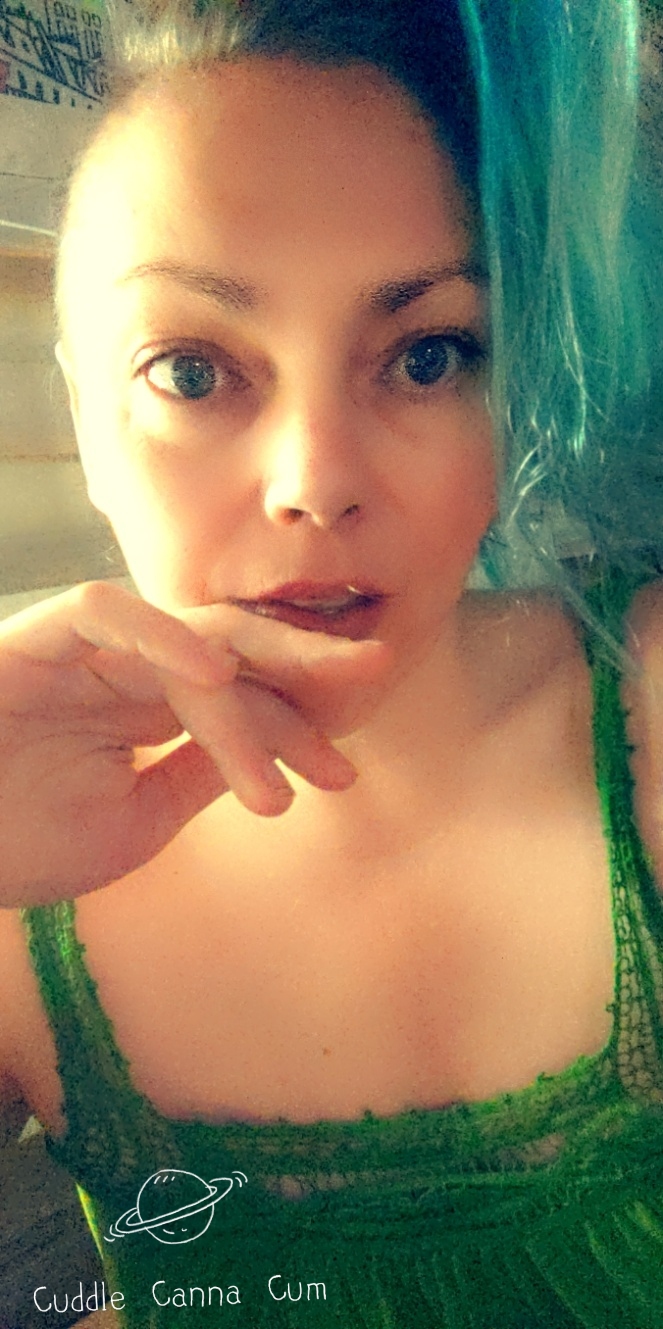 Let's just stay in bed and cuddle today | Scrolller