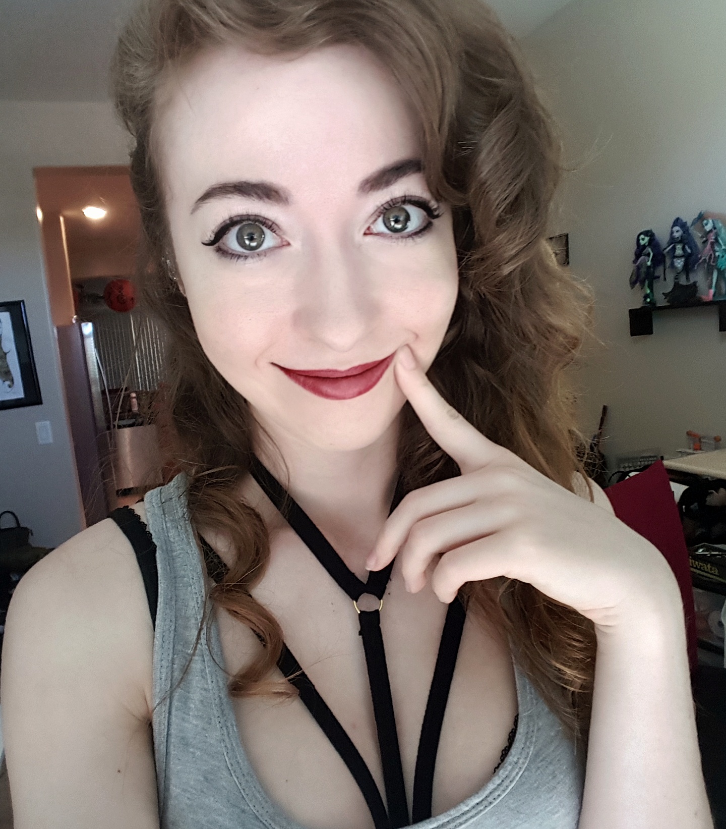 Let's play a game :) | Scrolller