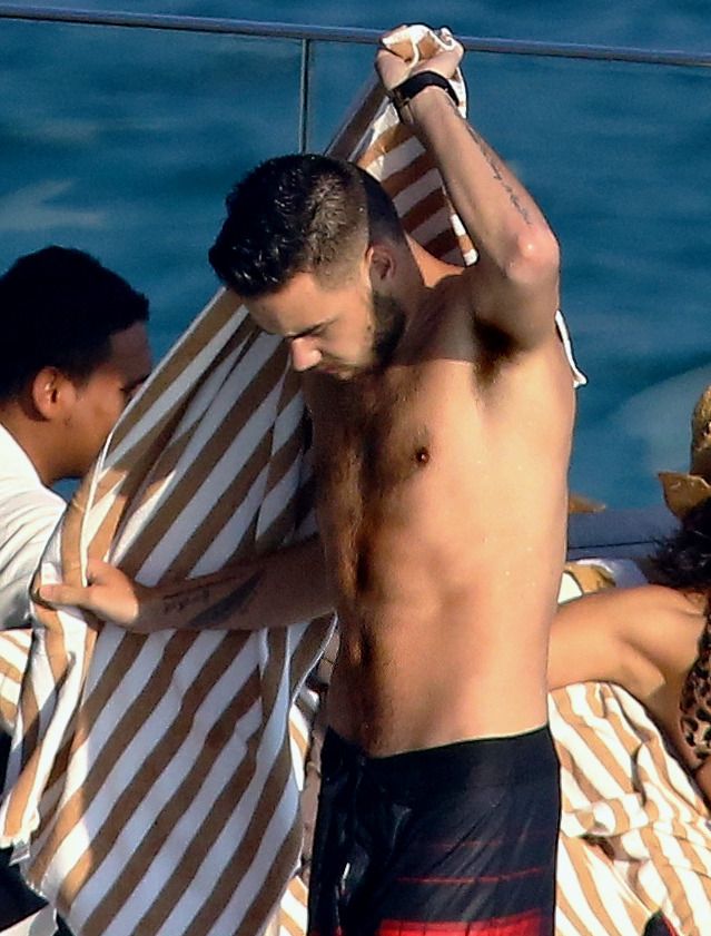 Liam Payne | Scrolller