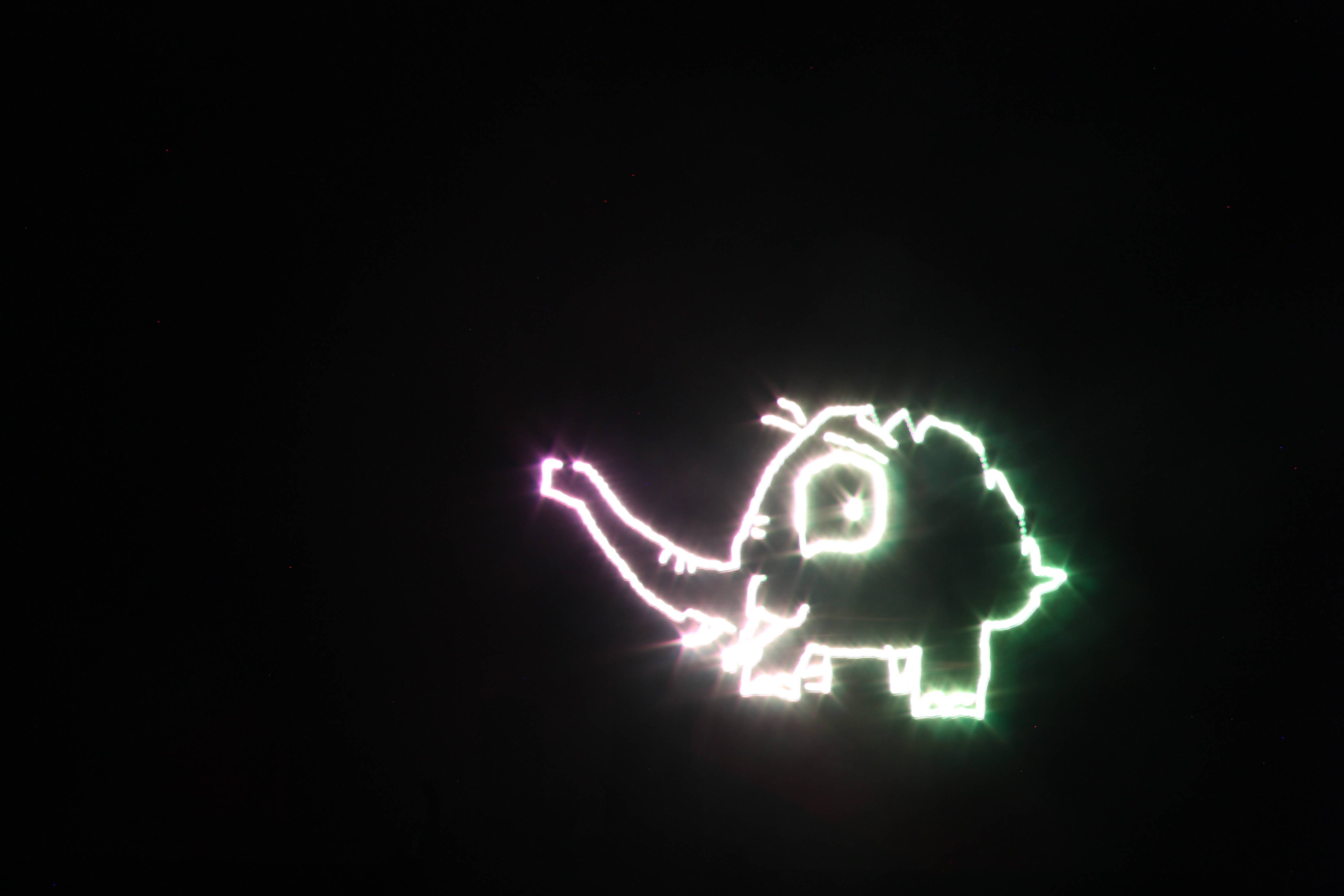 Light graffiti done by a robot | Scrolller