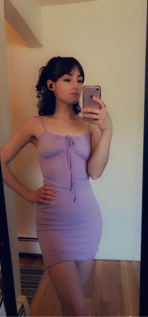 Like my dress?(-; [26f] | Scrolller