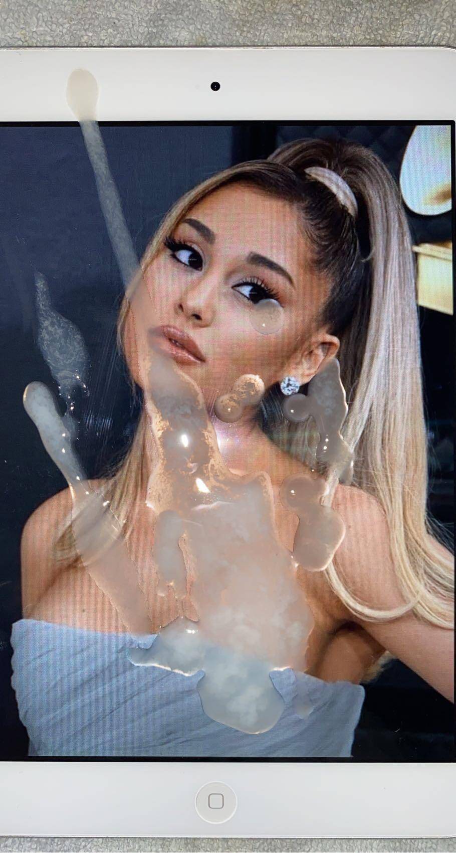 Like my tenth ari tribute lol | Scrolller