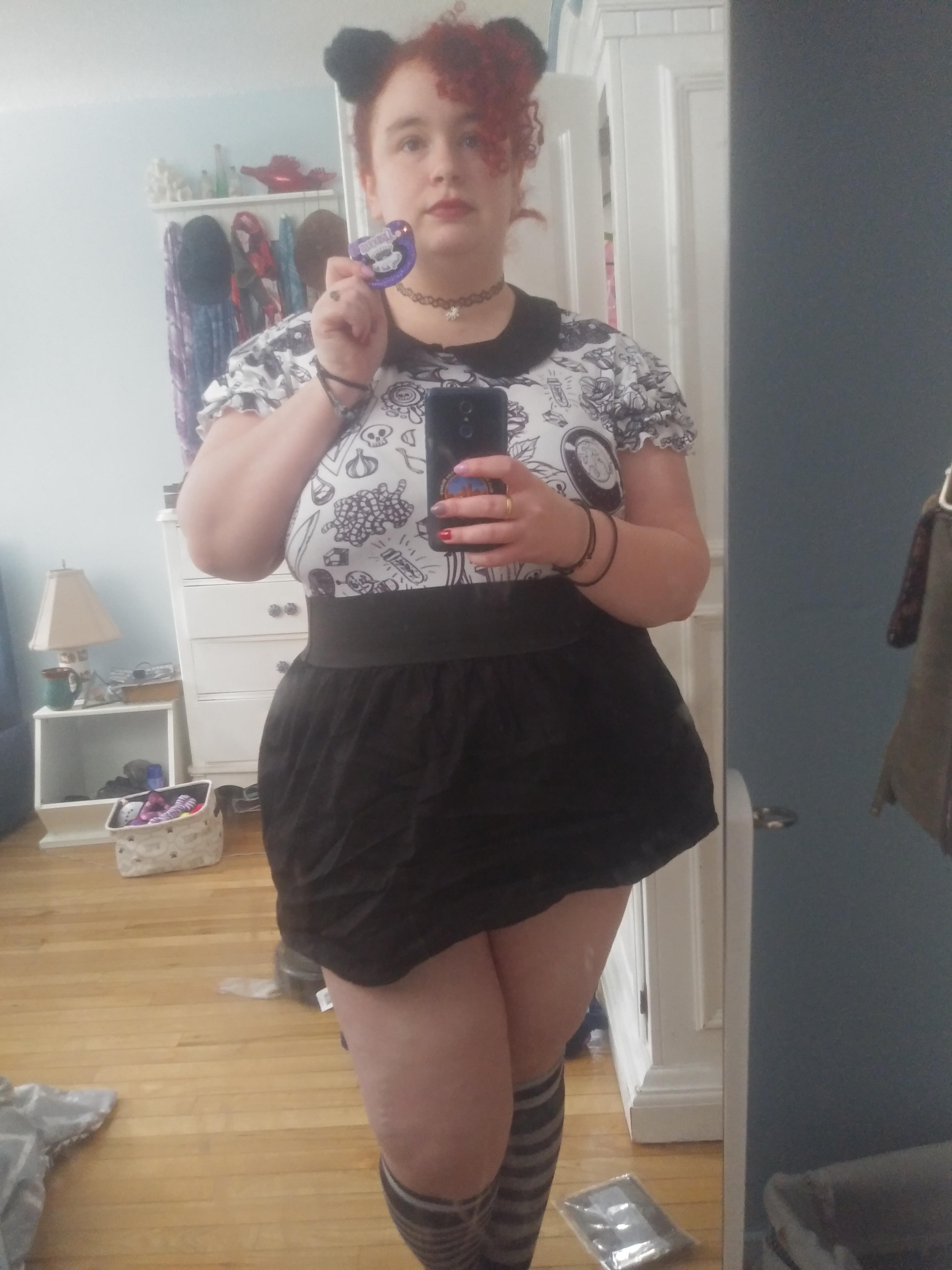 Lil goth baby ☺️ | Scrolller