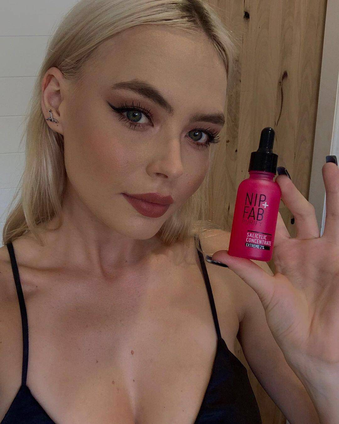 Lilly looking beautiful | Scrolller