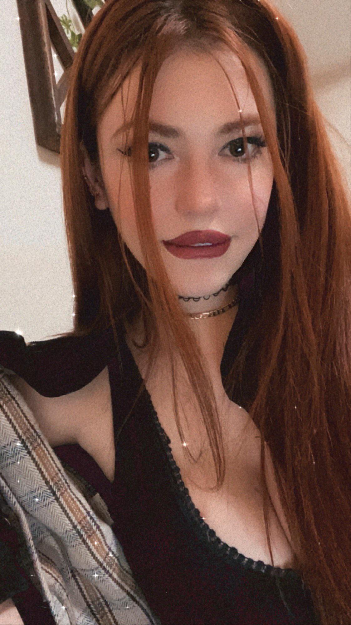 Lin Manuel Miranda lip bite | Scrolller