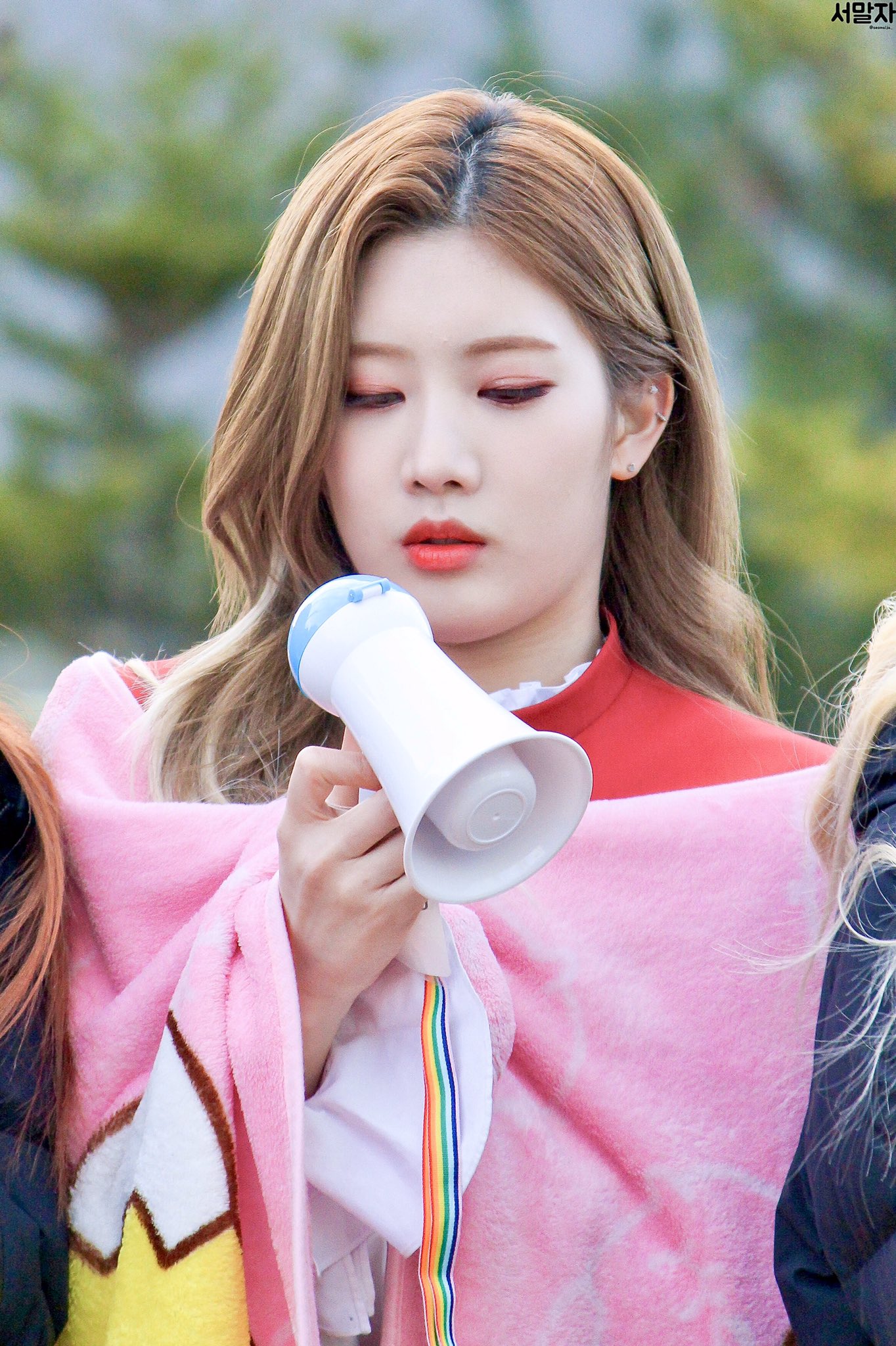 Lip Confusion | Scrolller