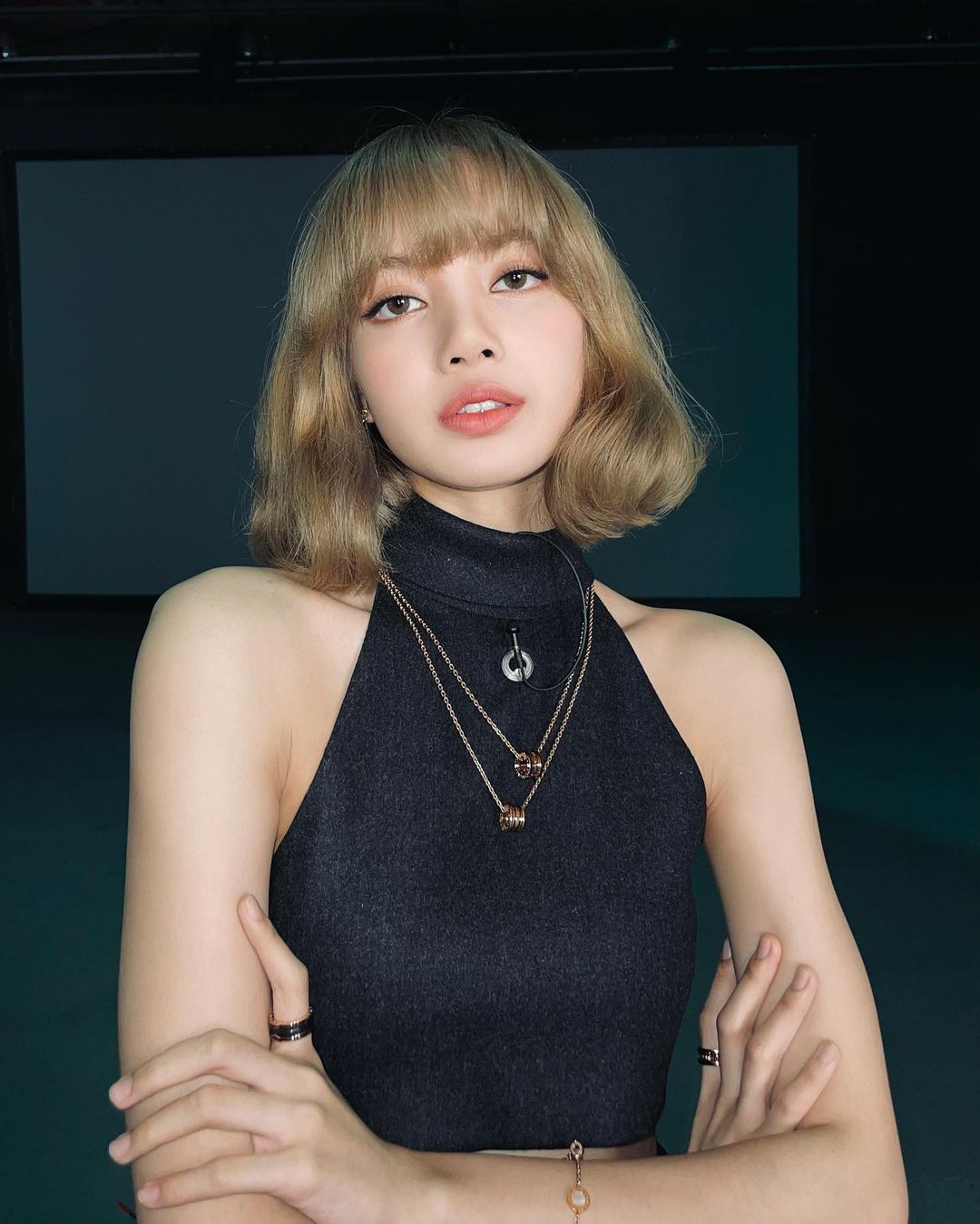 Lisa - Blackpink | Scrolller