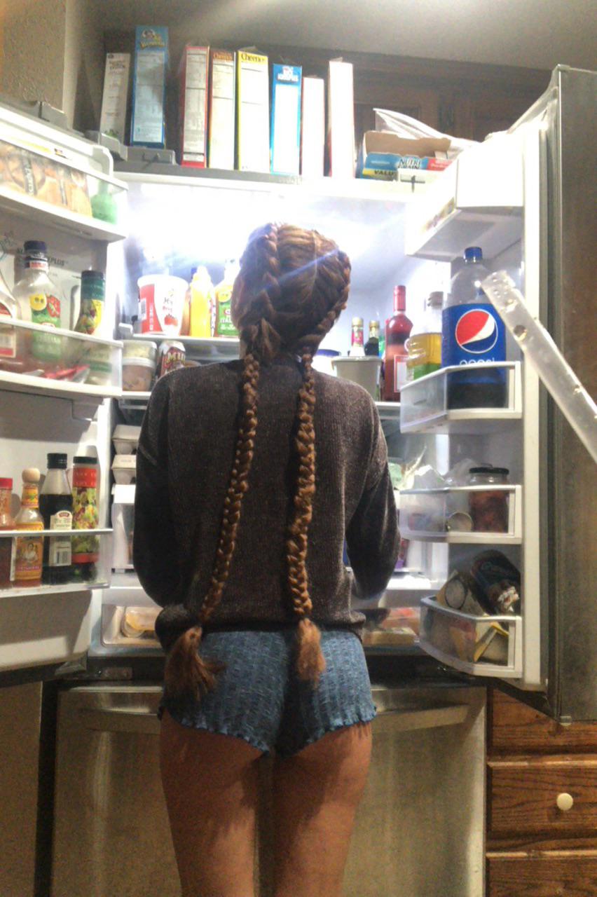 Little butts matter | Scrolller