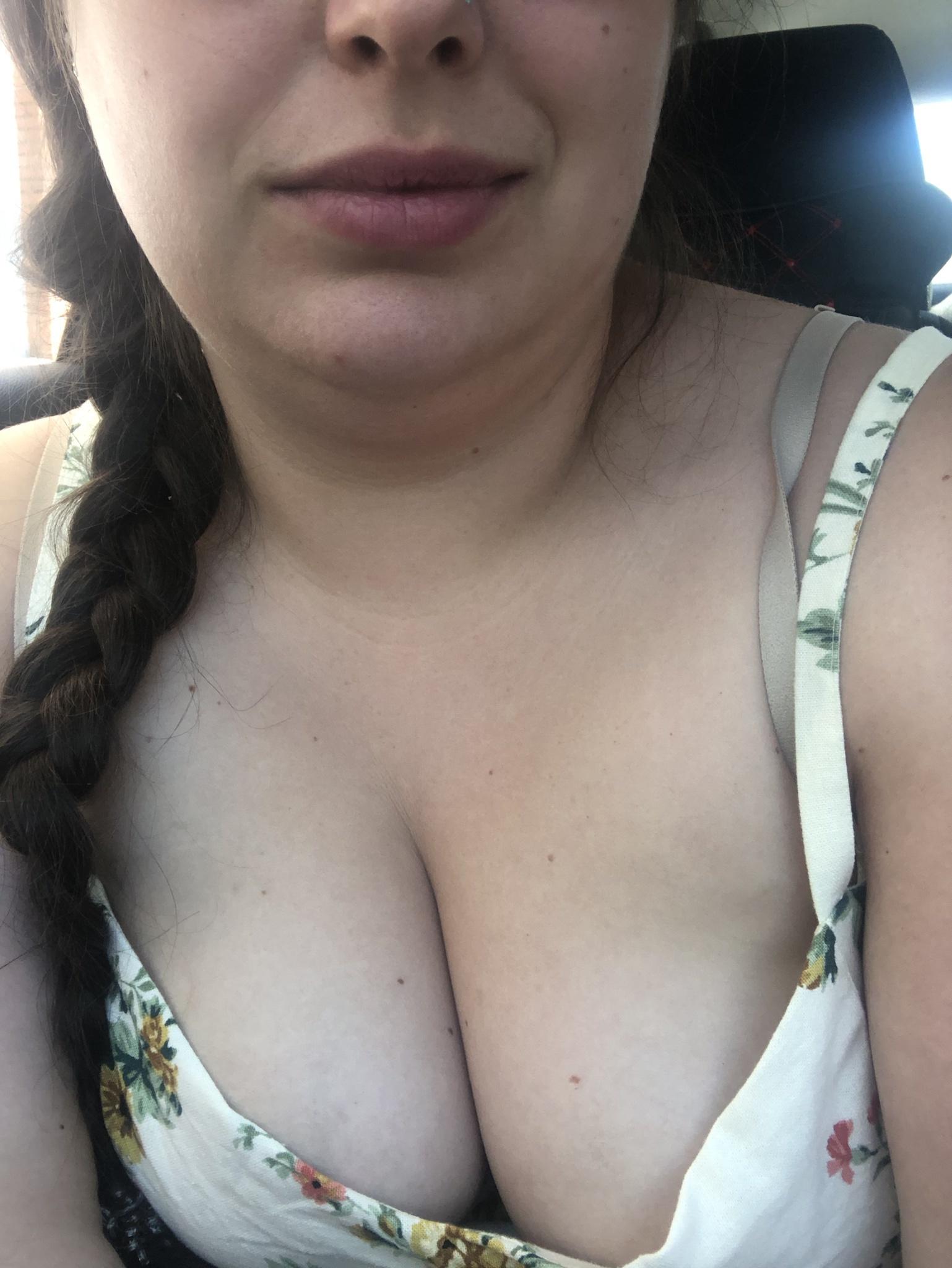 Supportive dresses | Scrolller