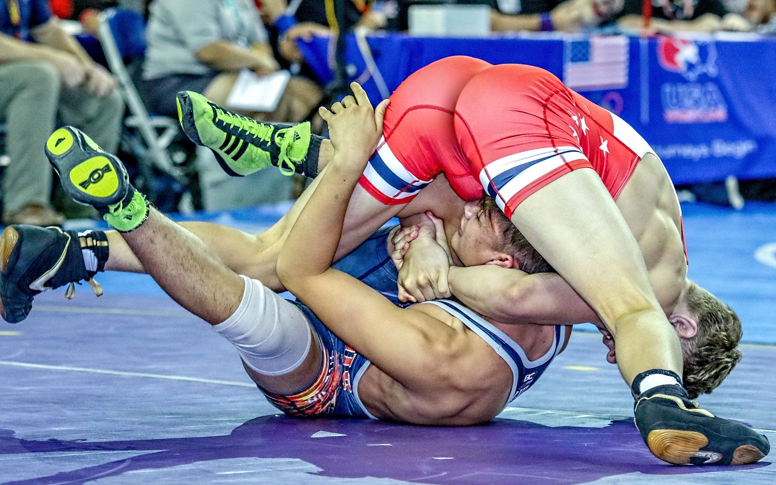 Little wrestling | Scrolller