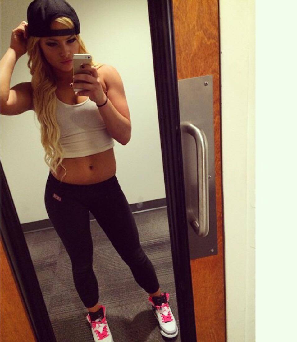 Liv Morgan | Scrolller