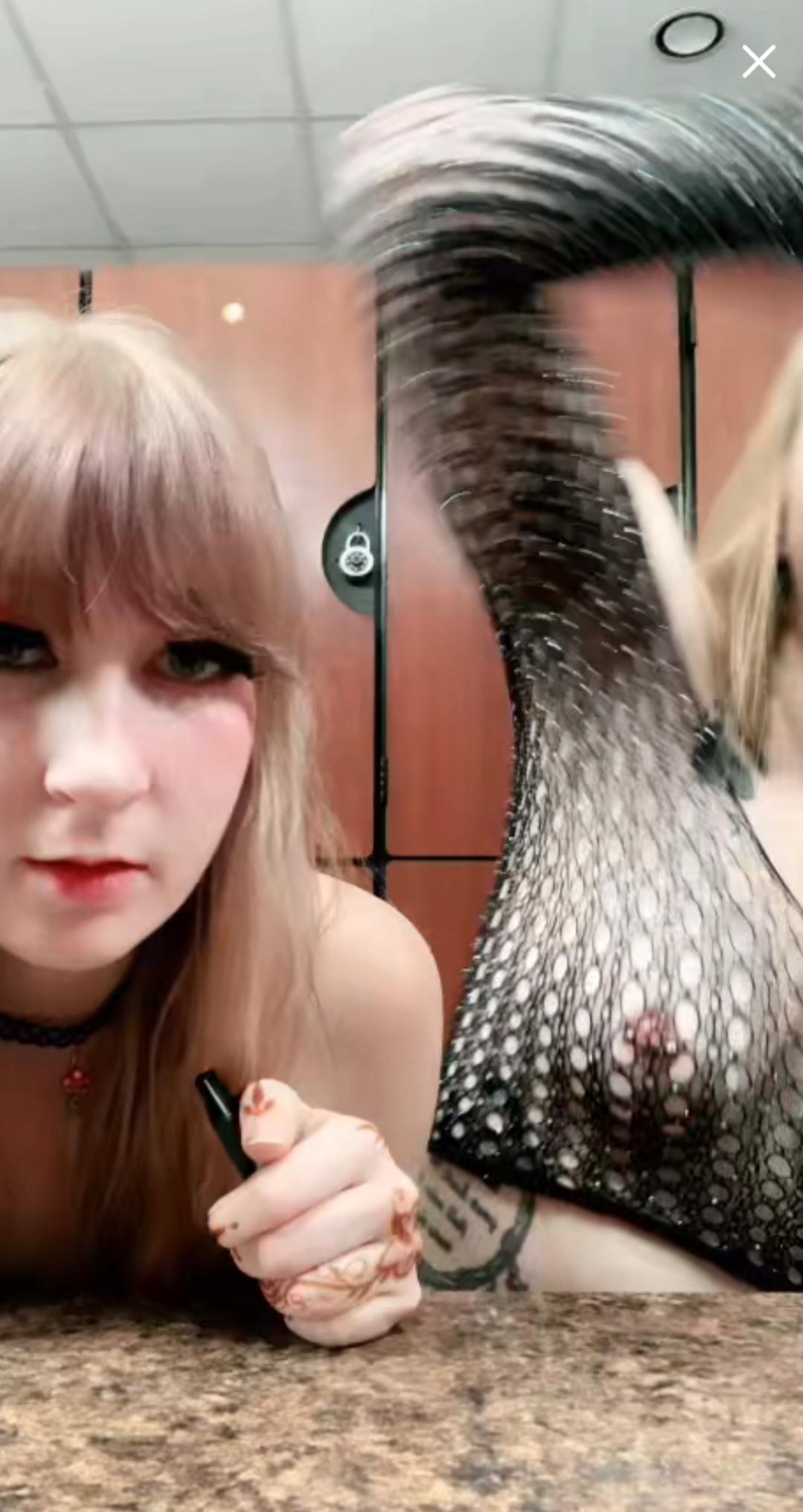 Live is lit today | Scrolller