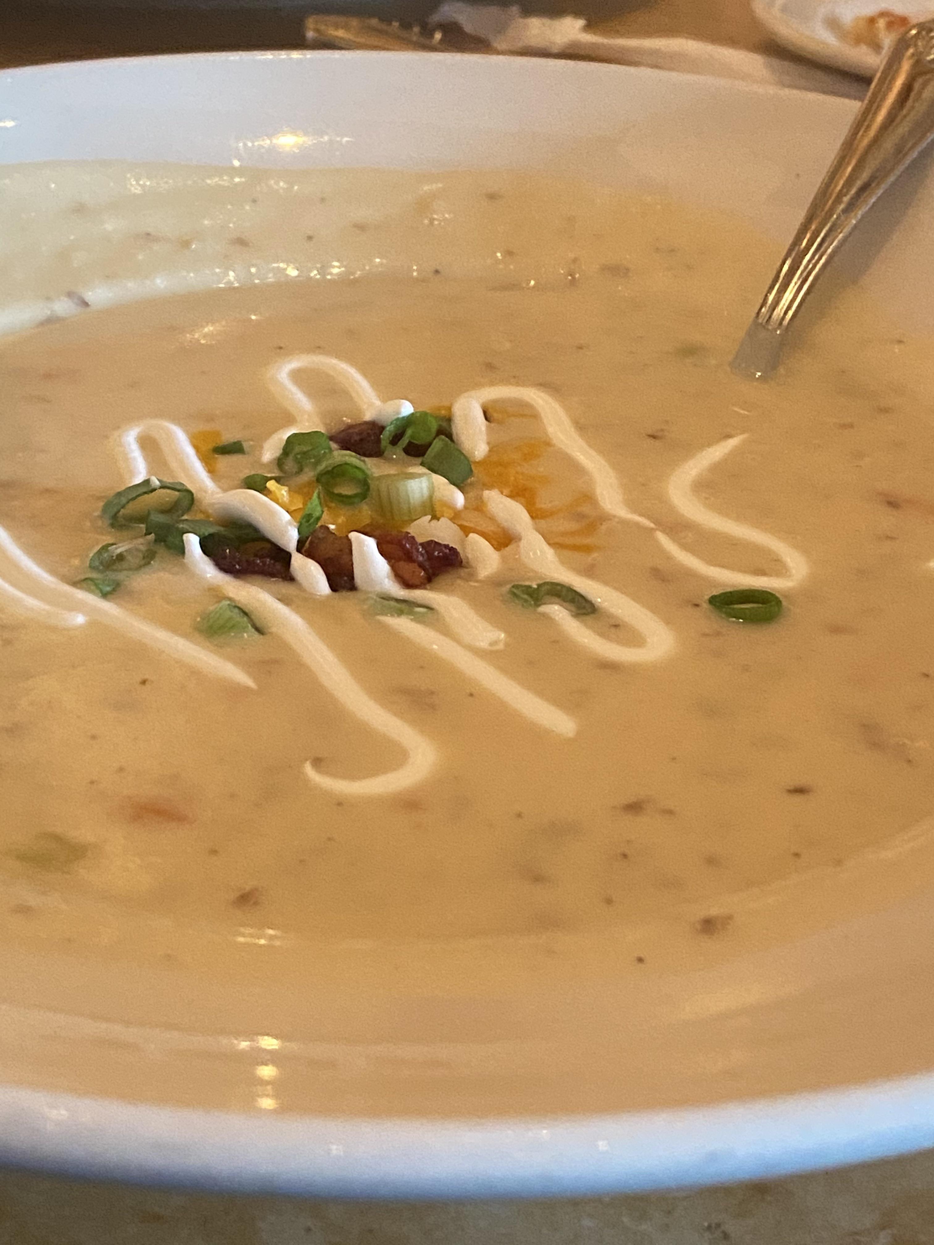 Loaded baked potato soup | Scrolller