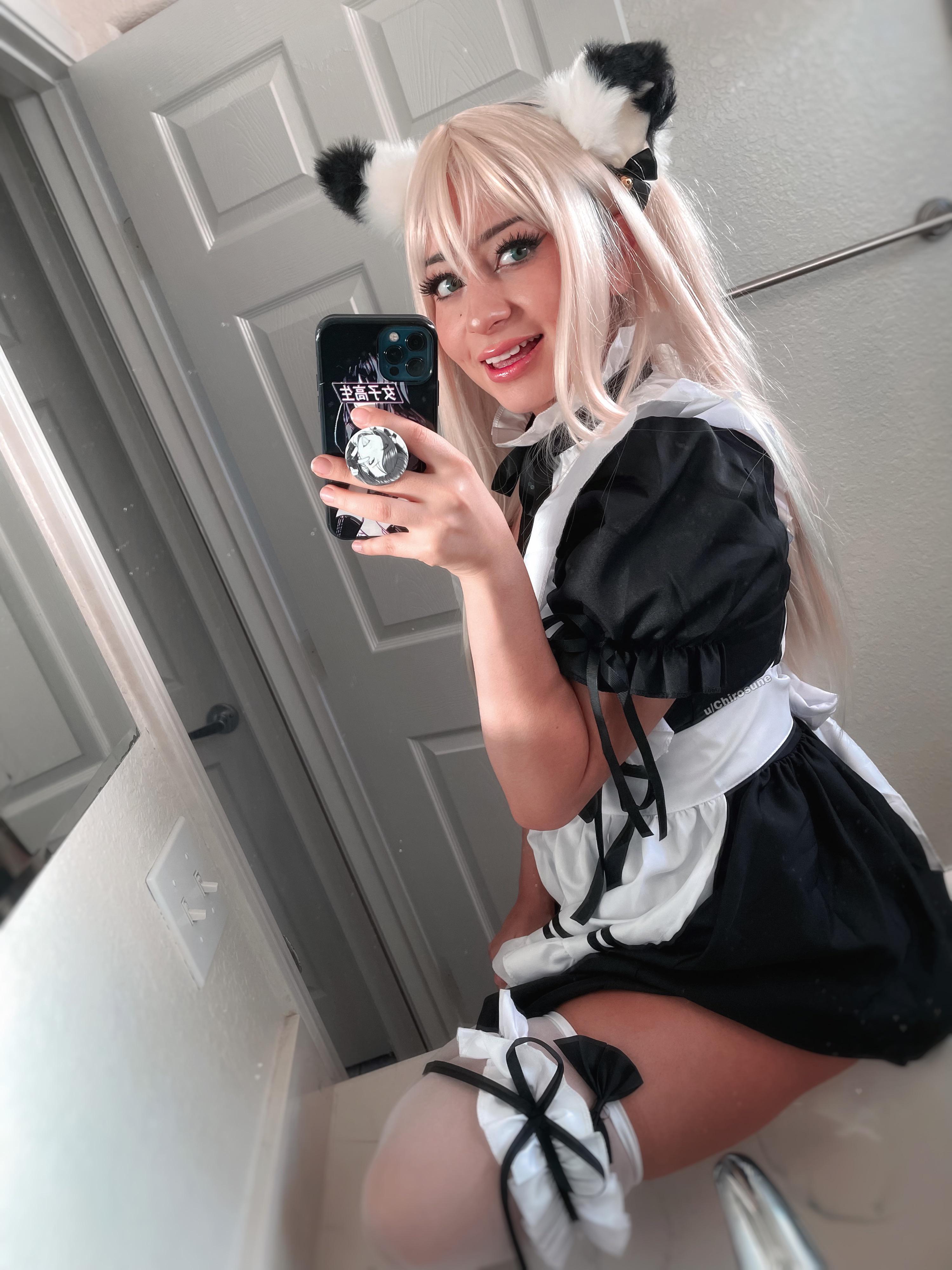 Loli maid at your service. | Scrolller
