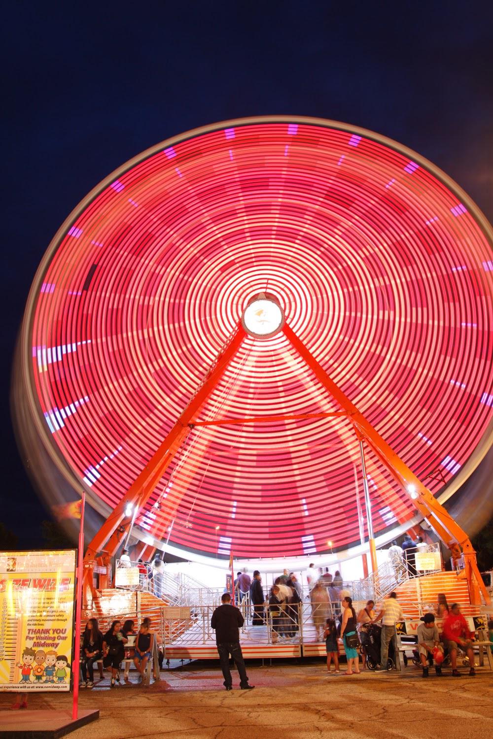 Long exposure photo of ferris wheel | Scrolller