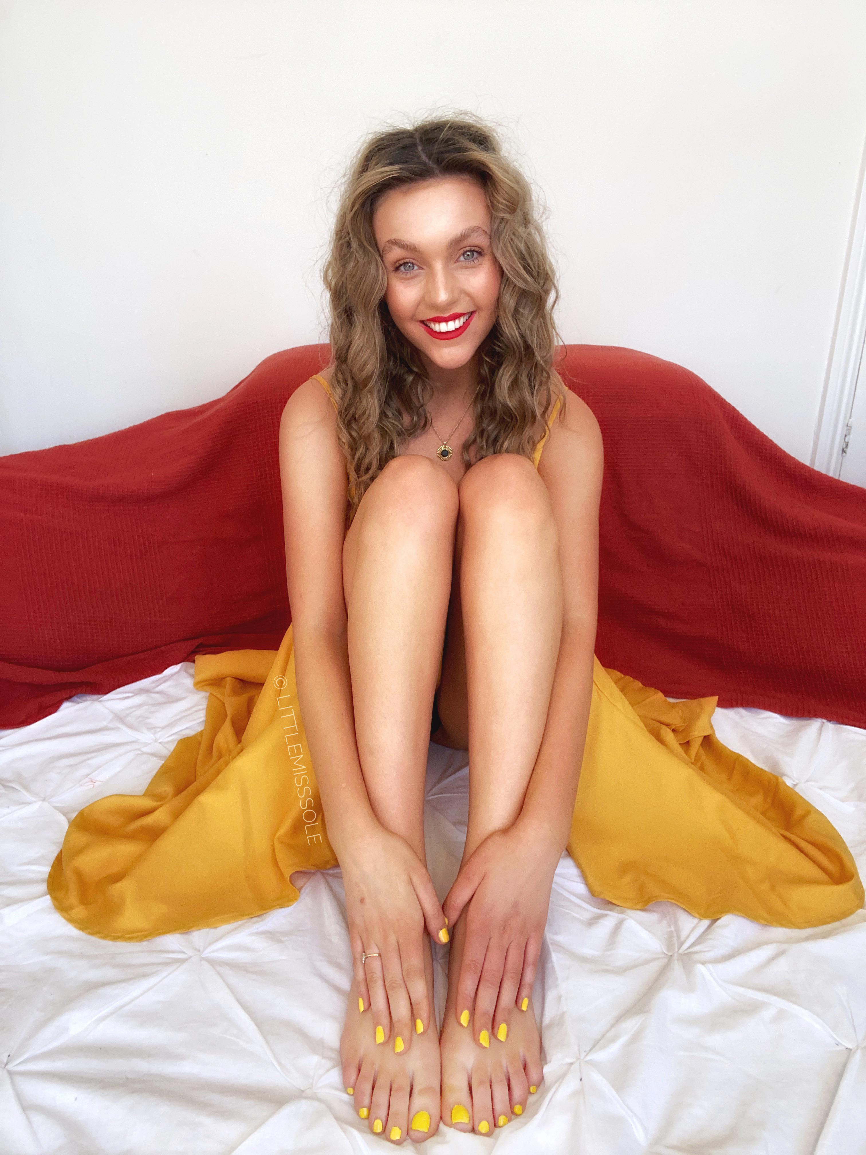 Long Toes Perfect For Wrapping Around Your π« Scrolller