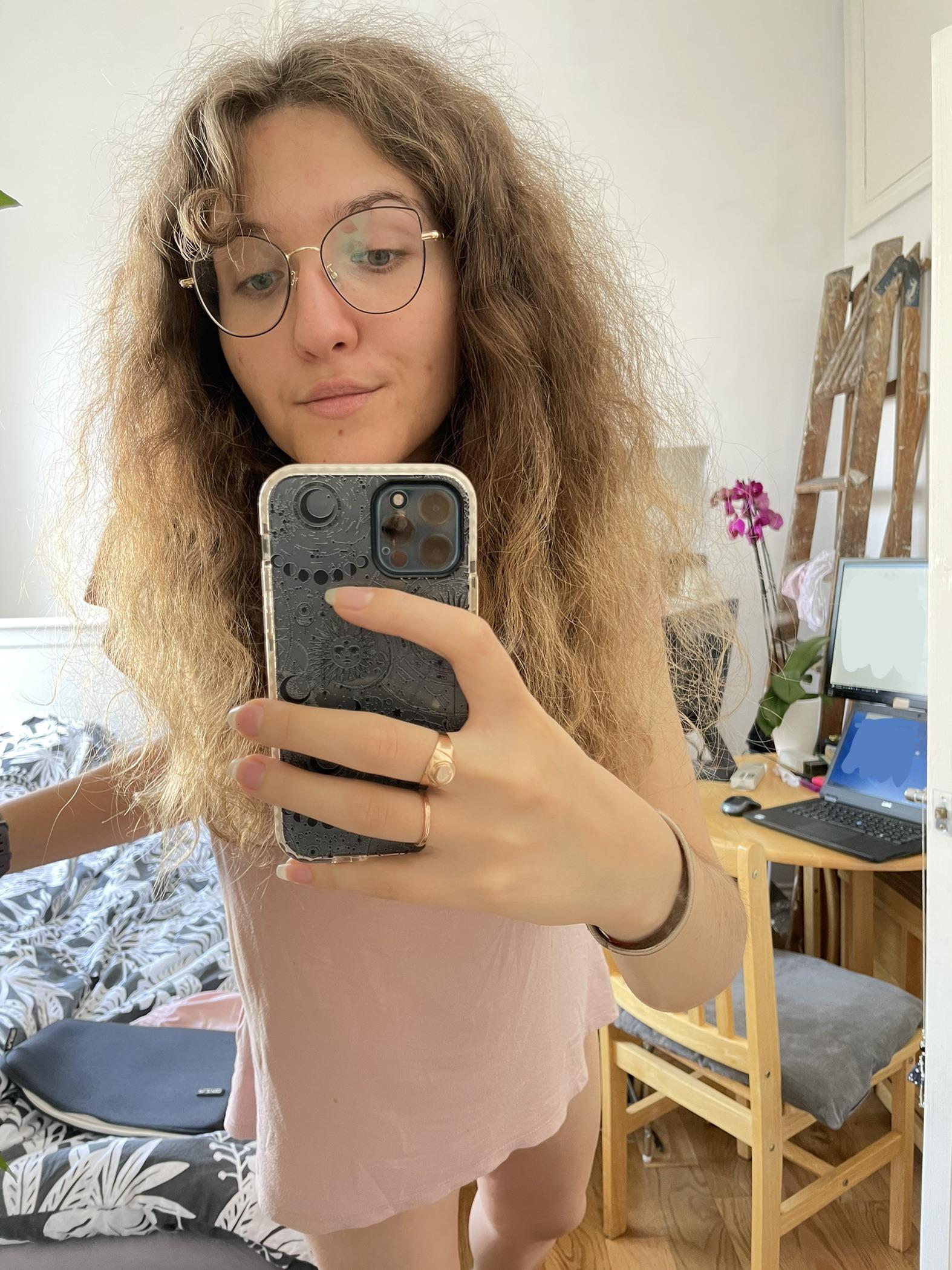 look at that perfect curl 🥺 | Scrolller