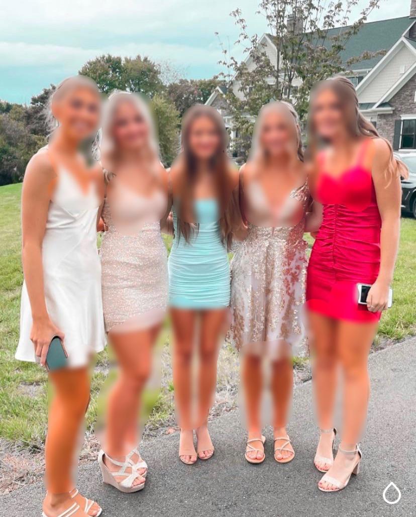 Look how generous they are. | Scrolller