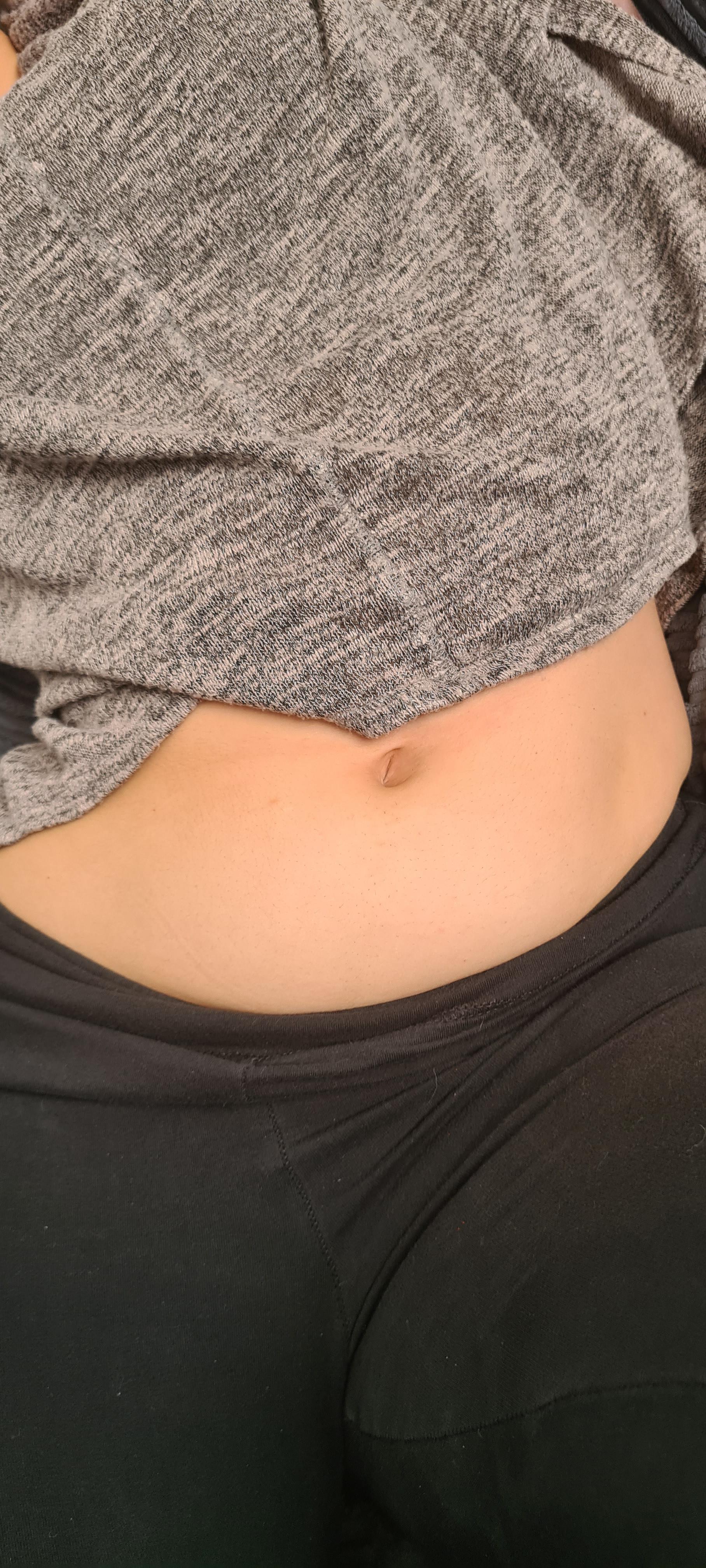 Peekaboo | Scrolller