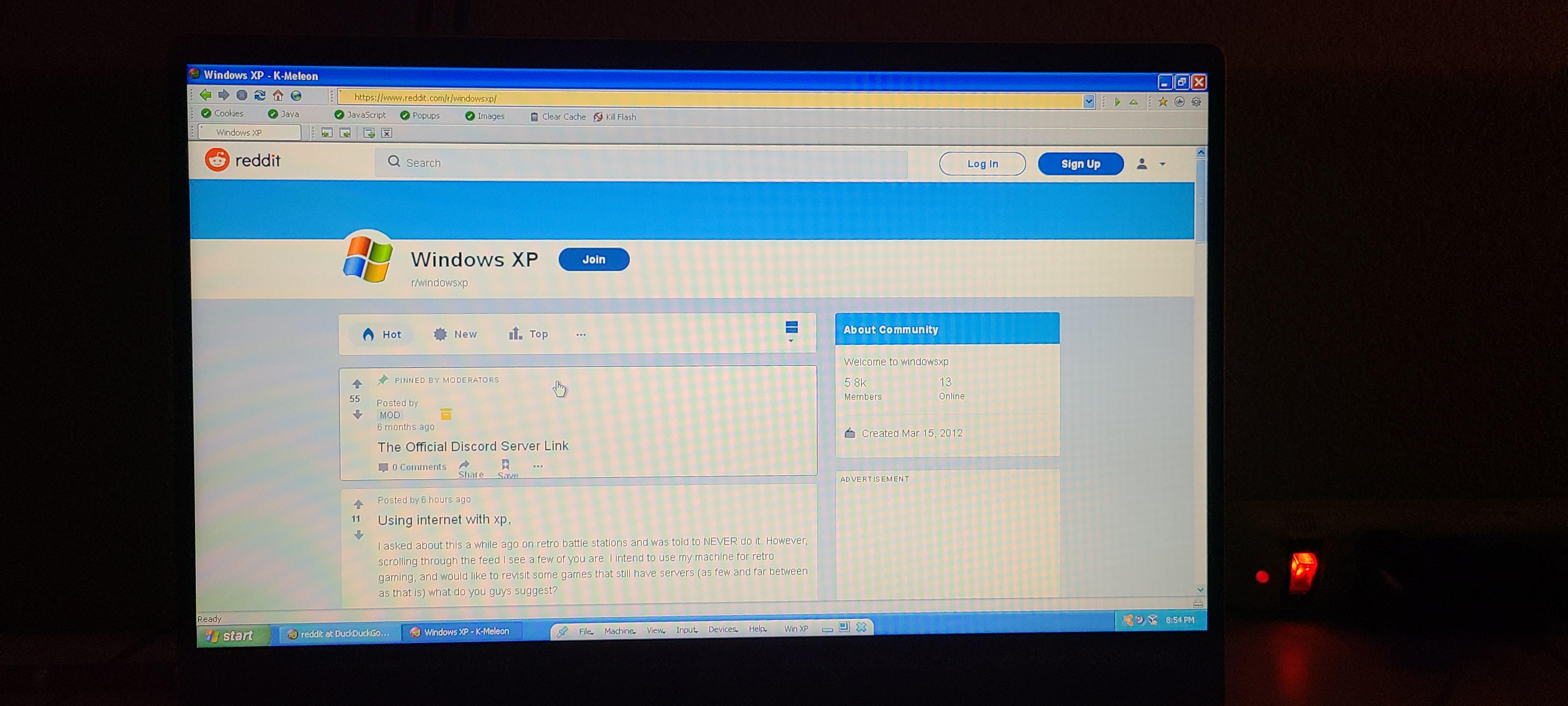 Looking at the subreddit with Windows XP | Scrolller