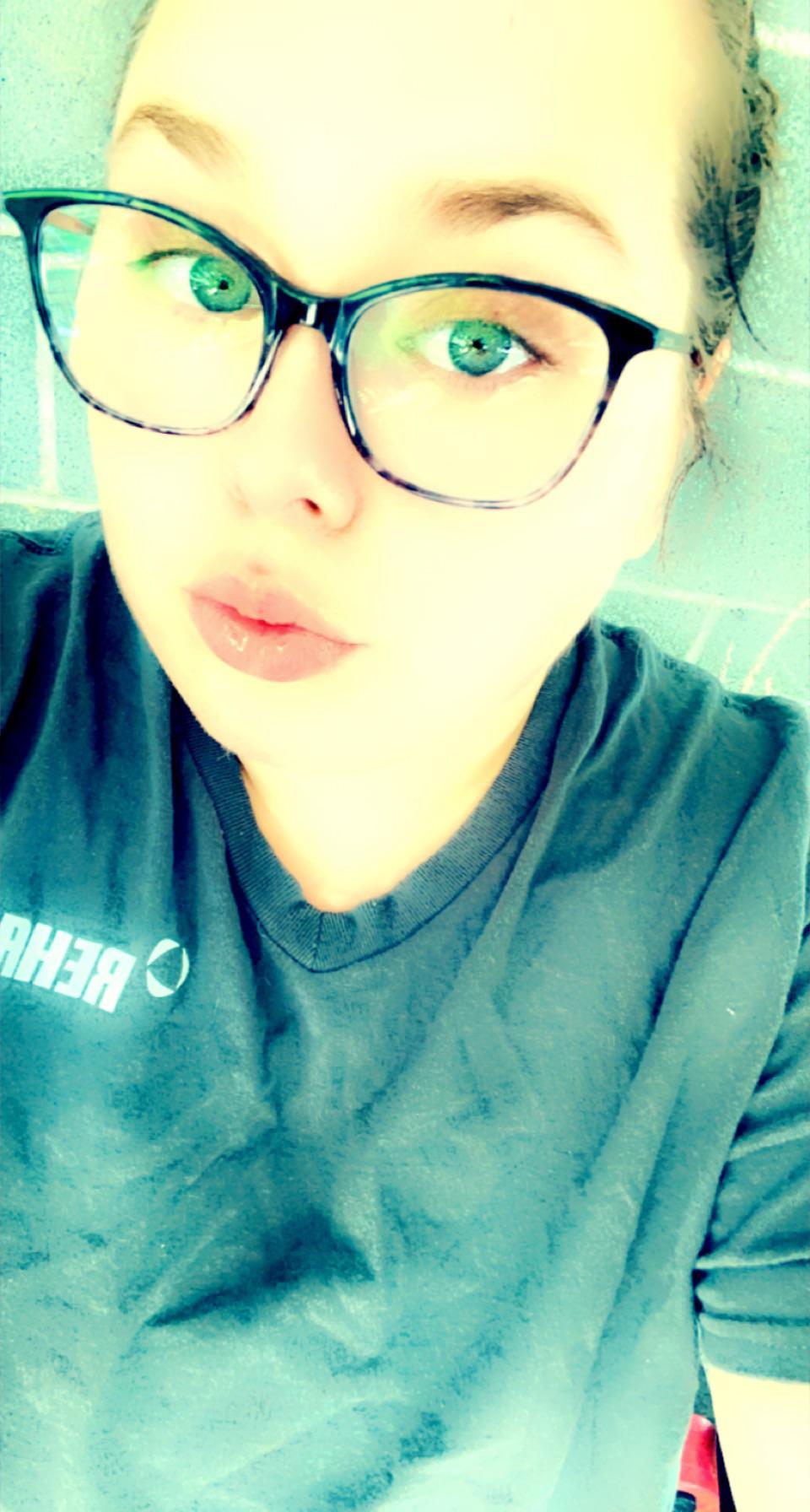 Looking for a dom what you got | Scrolller