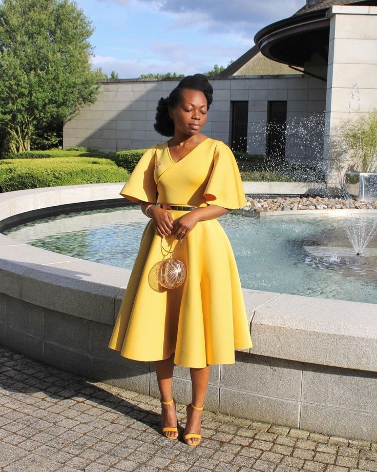 Looking for a pattern similar to this gorgeous dress. | Scrolller