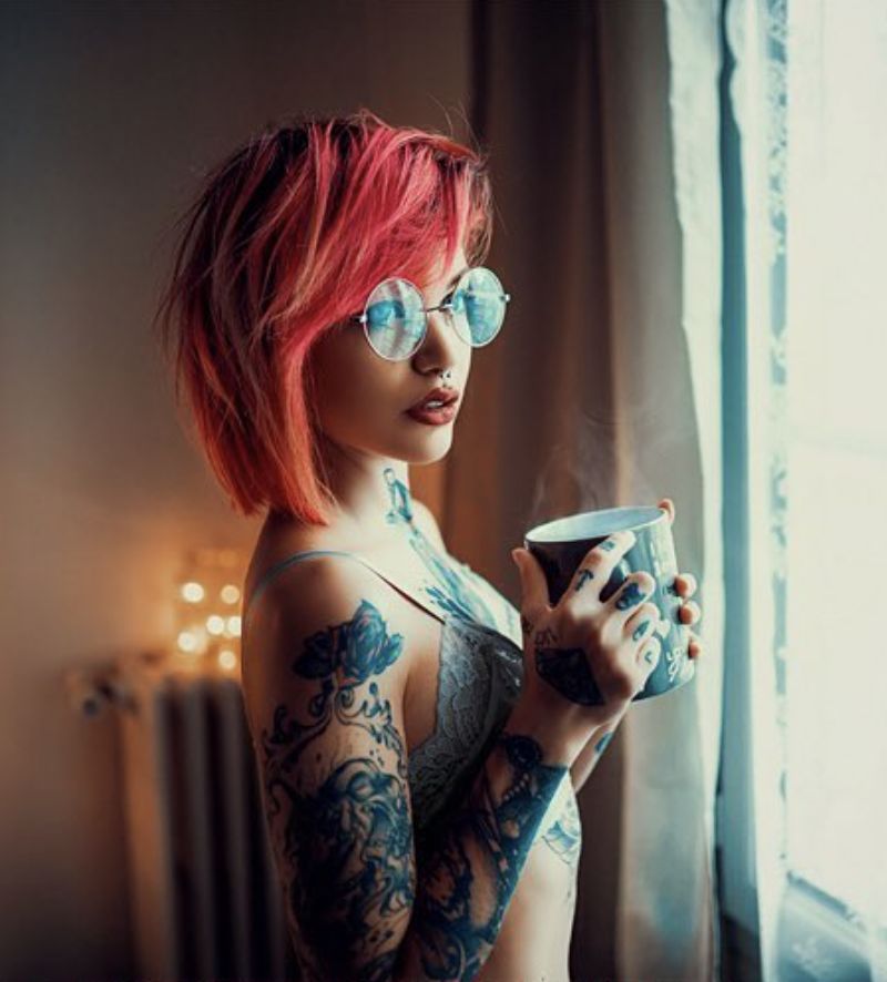 Looking out the window | Scrolller