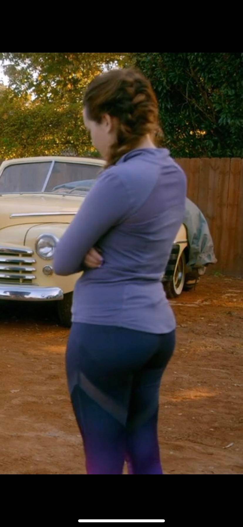 Looking really thicc | Scrolller